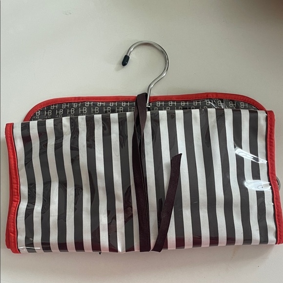 henri bendel | Accessories | Henri Bendel Hanging Organizer | Poshmark